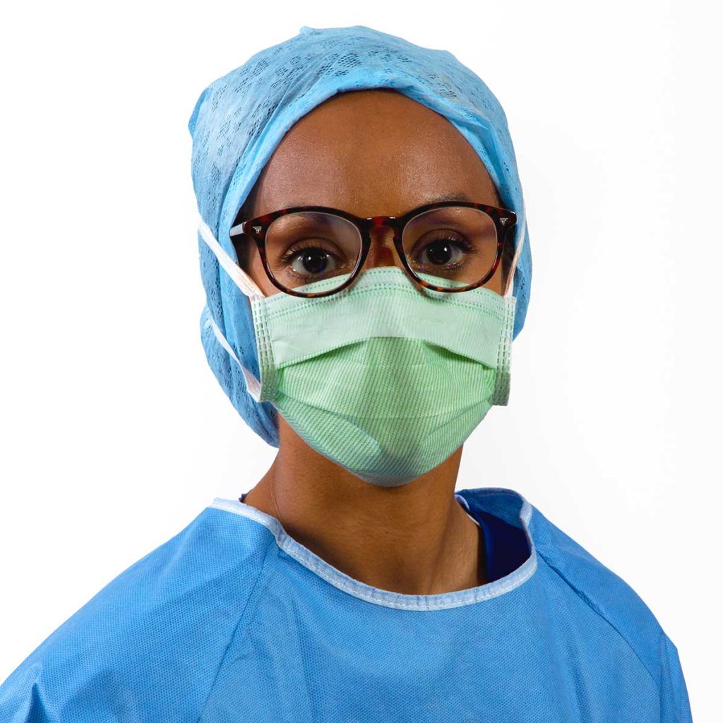 FLUIDSAFE Anti-Fog Surgical Mask: Clear Vision & Tie-On Design
